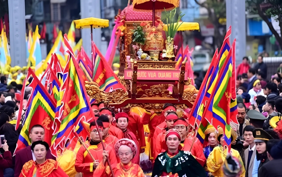 Top 10 Traditional Festivals In Vietnam: Time-Honored Spectacles ...